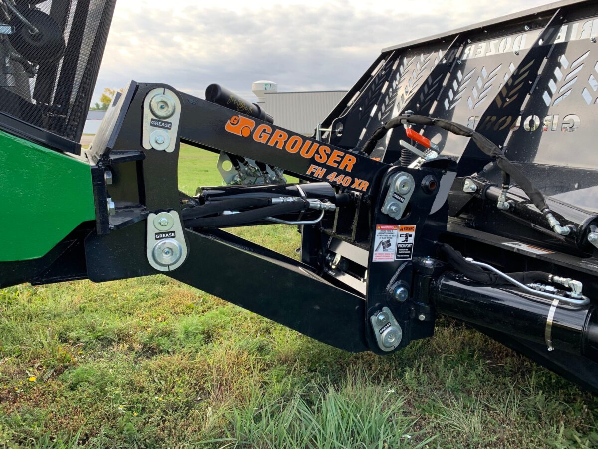 FH-440XR Front Hitch - Grouser Products®, Inc.