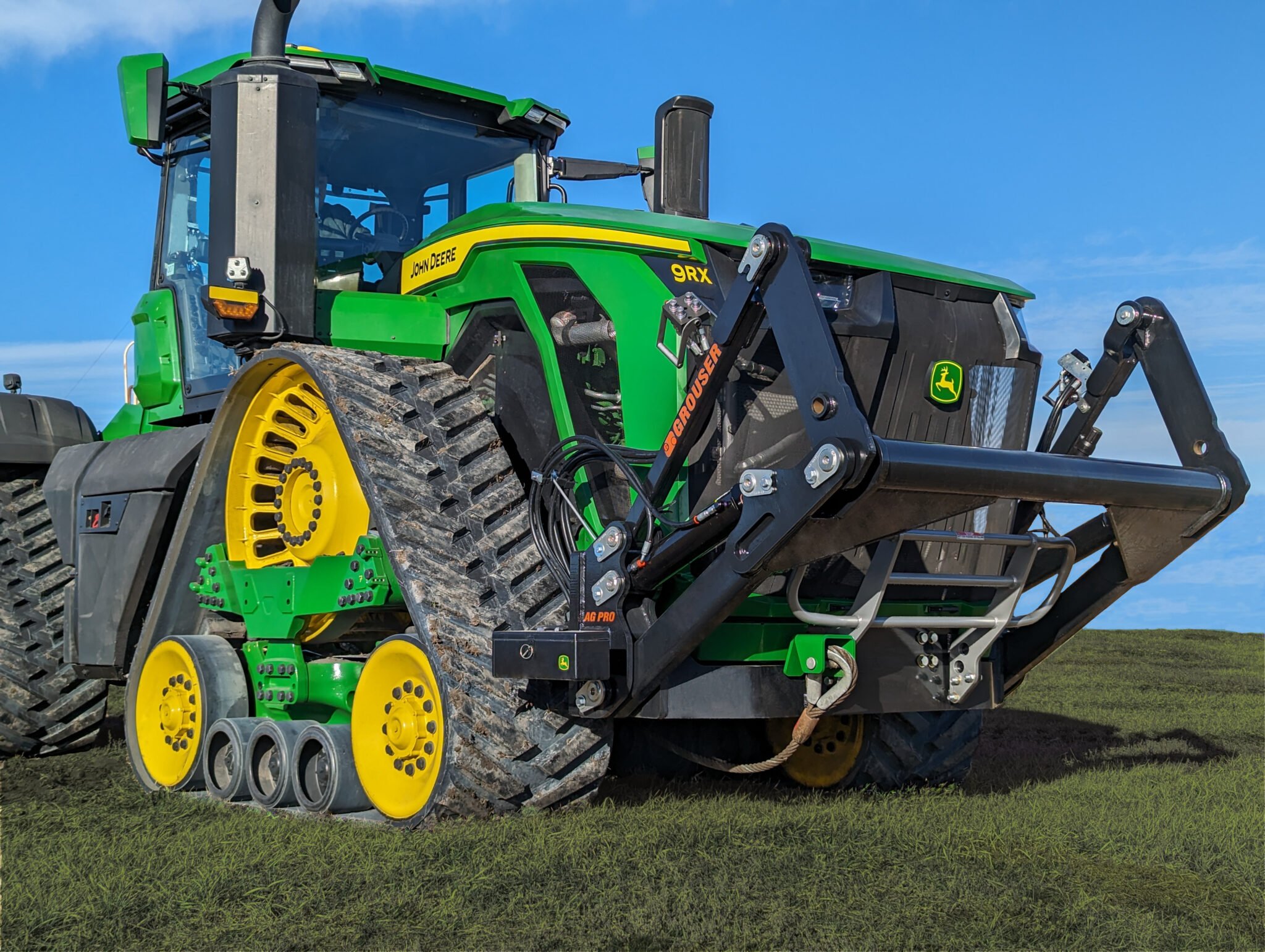 AG Pro XWide Front Hitch - Grouser Products, Inc.